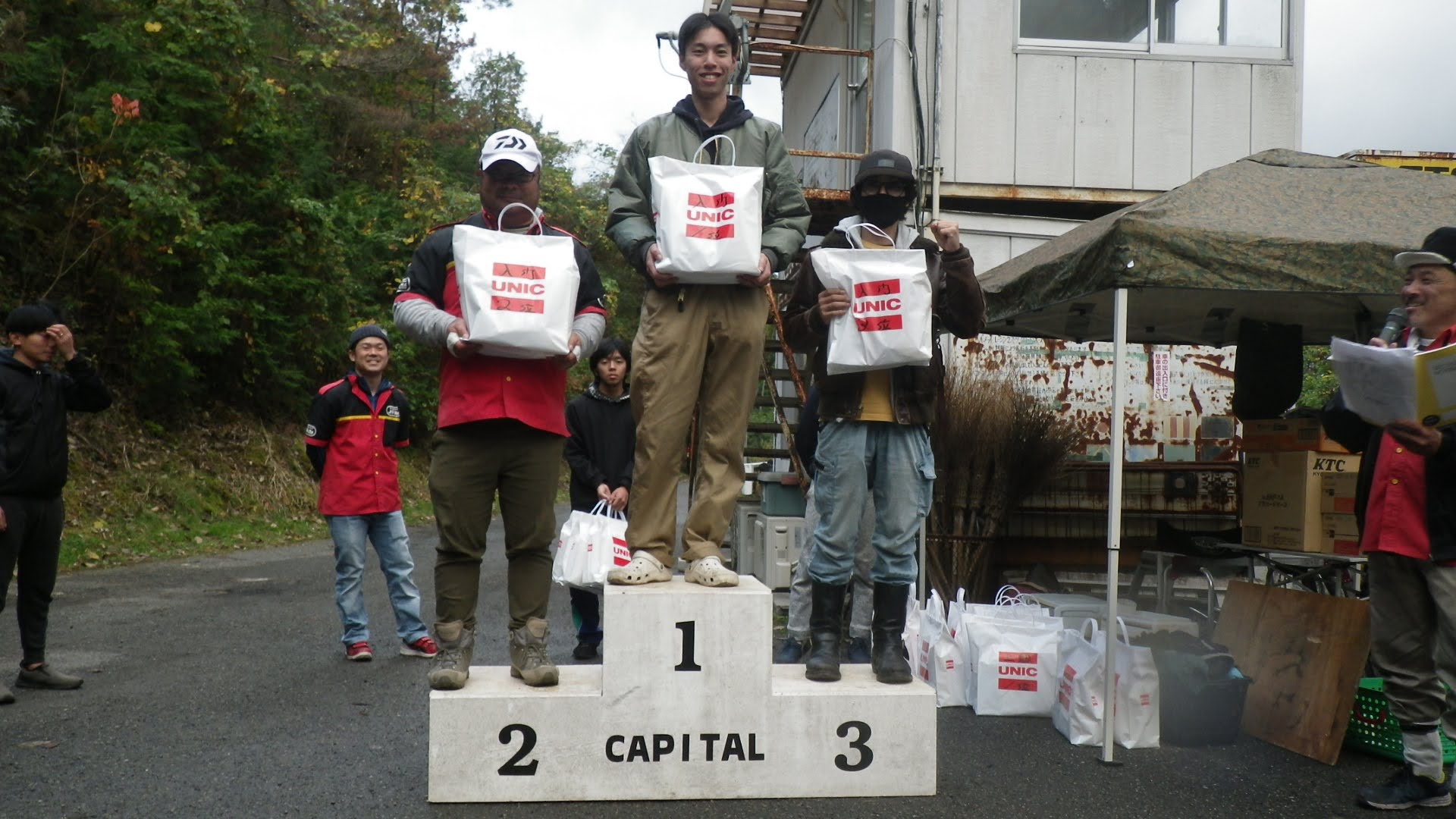 ZEEKクラシックスポーツマフラー静蘭【SEIRAN】 | ZEEK JAPAN